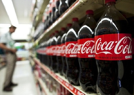 Coca-Cola cắt suất đi xe sang của lãnh đạo