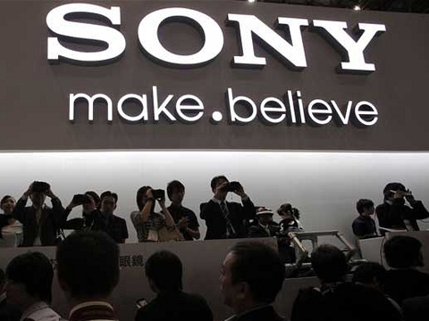 Sony khăng khăng sẽ kiếm đậm sau khi bị hack 'tơi tả'